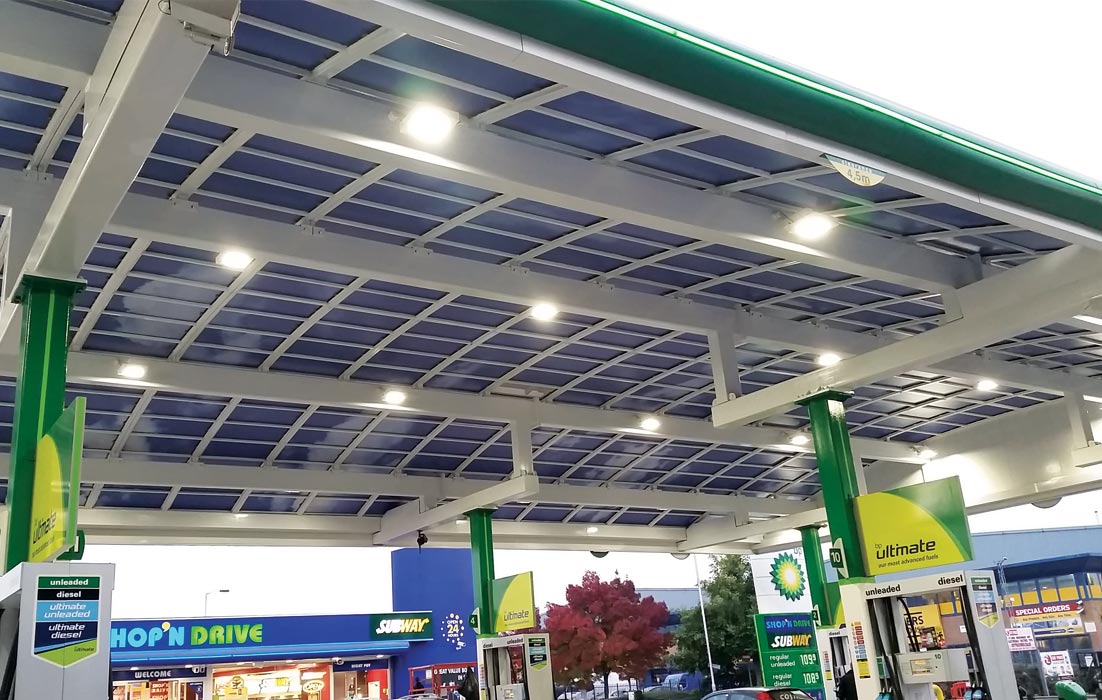 BP-Petrol-station-glass-canopy-graphic-wrap – GraphicWallWraps.com
